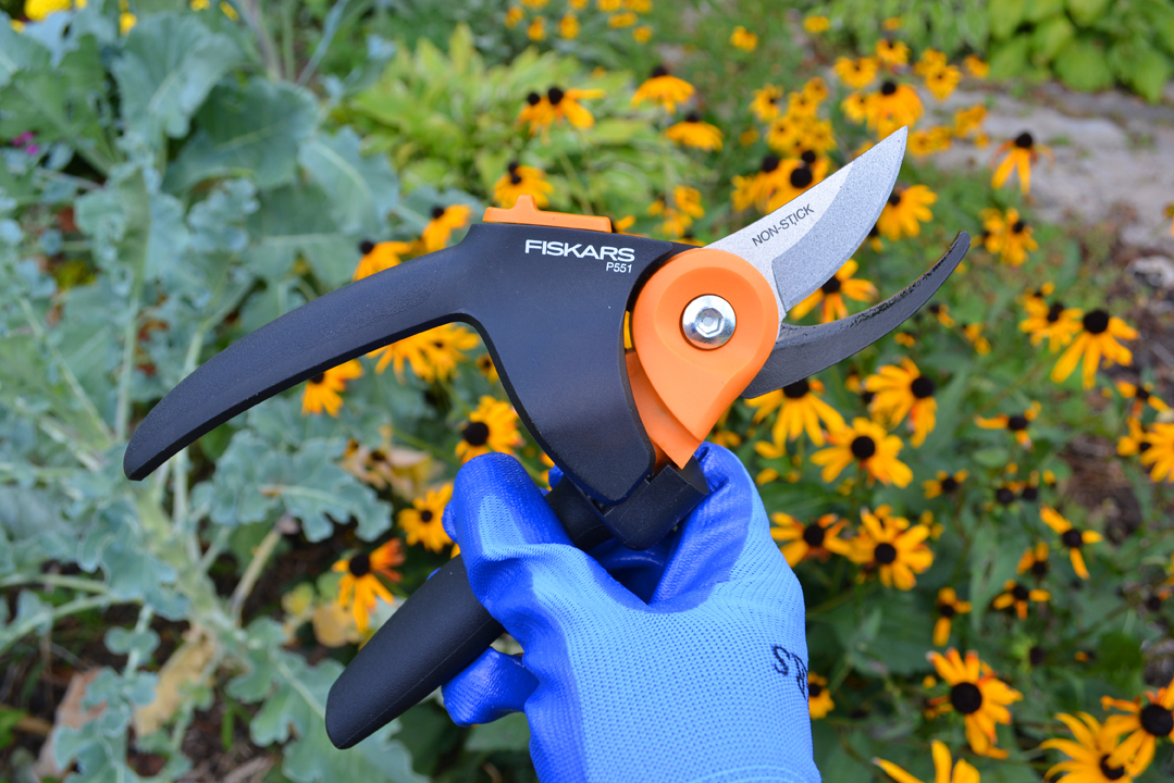 Gardening with Fiskars Tool Review